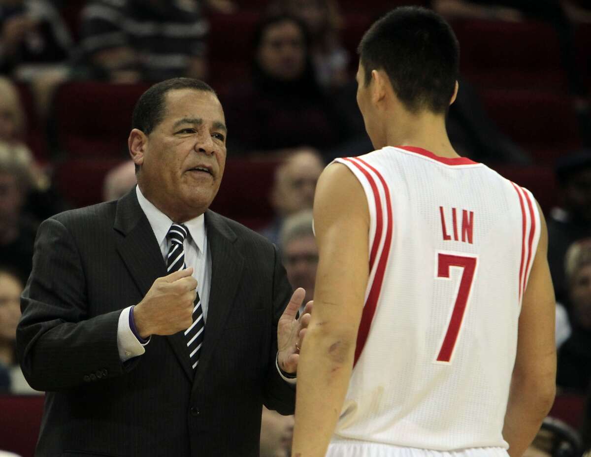 Kelvin Sampson a candidate for UH head coaching job