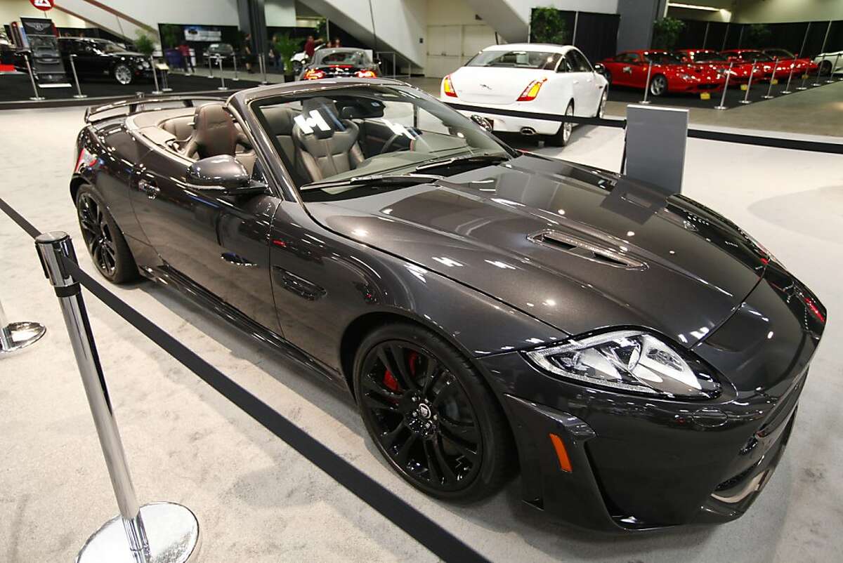 Latest electric/hybrids at International Auto Show