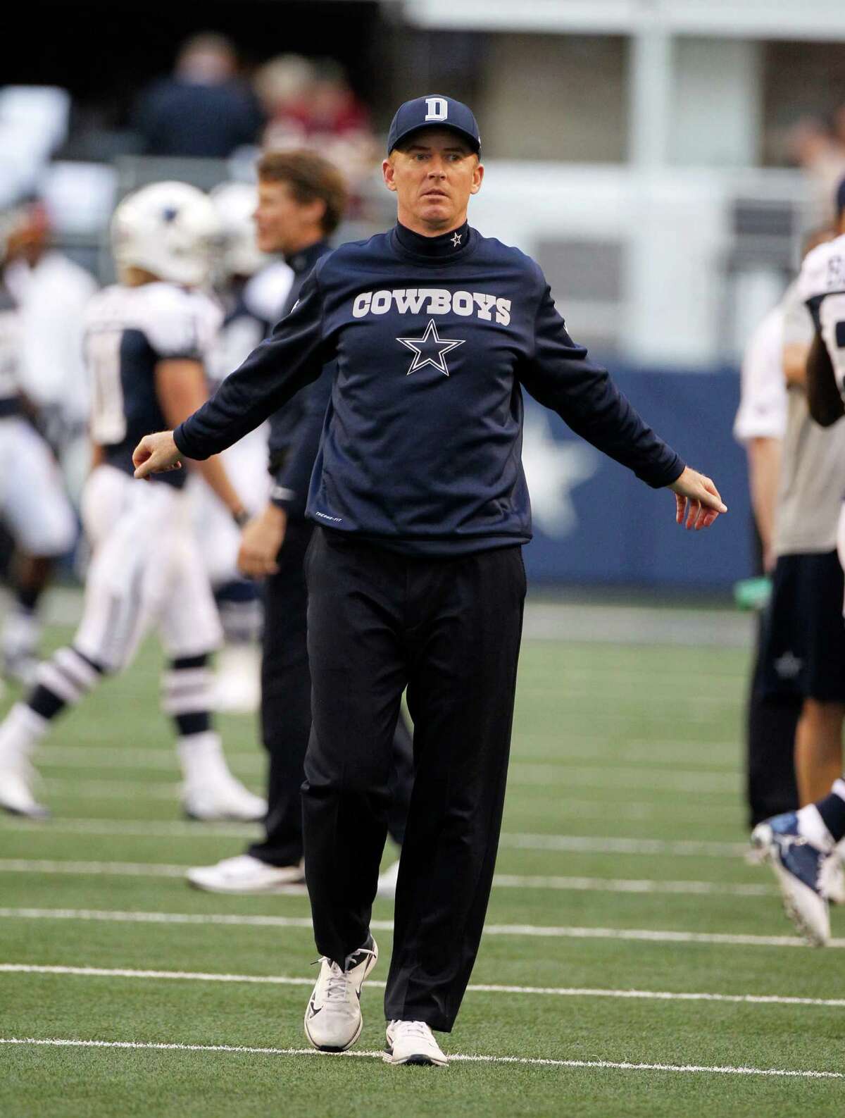 Redskins' RG3 feasts on Cowboys' defense