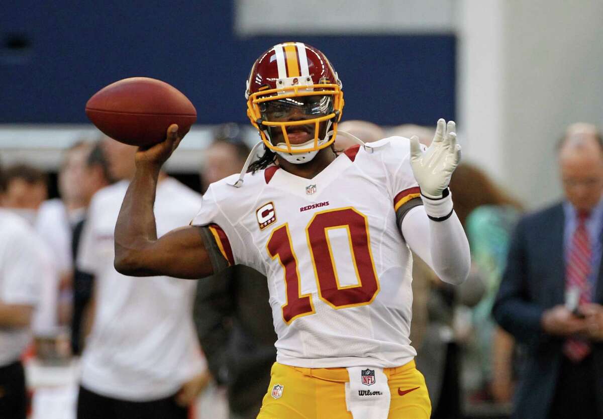 Redskins' RG3 feasts on Cowboys' defense
