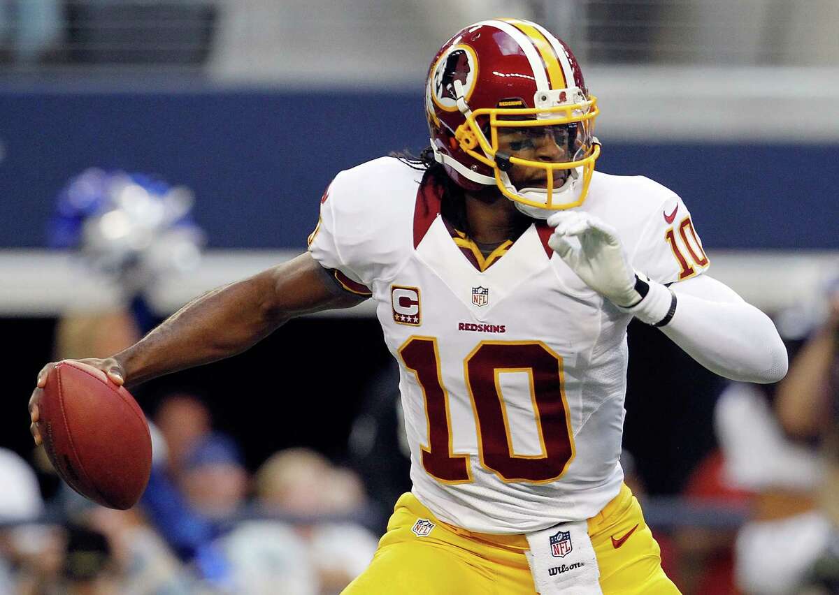 Redskins' RG3 feasts on Cowboys' defense