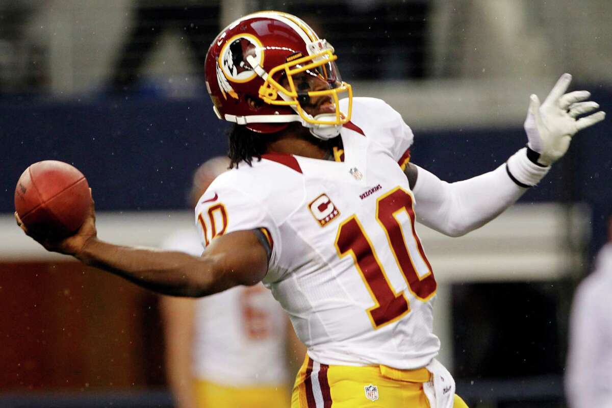 Redskins' RG3 feasts on Cowboys' defense