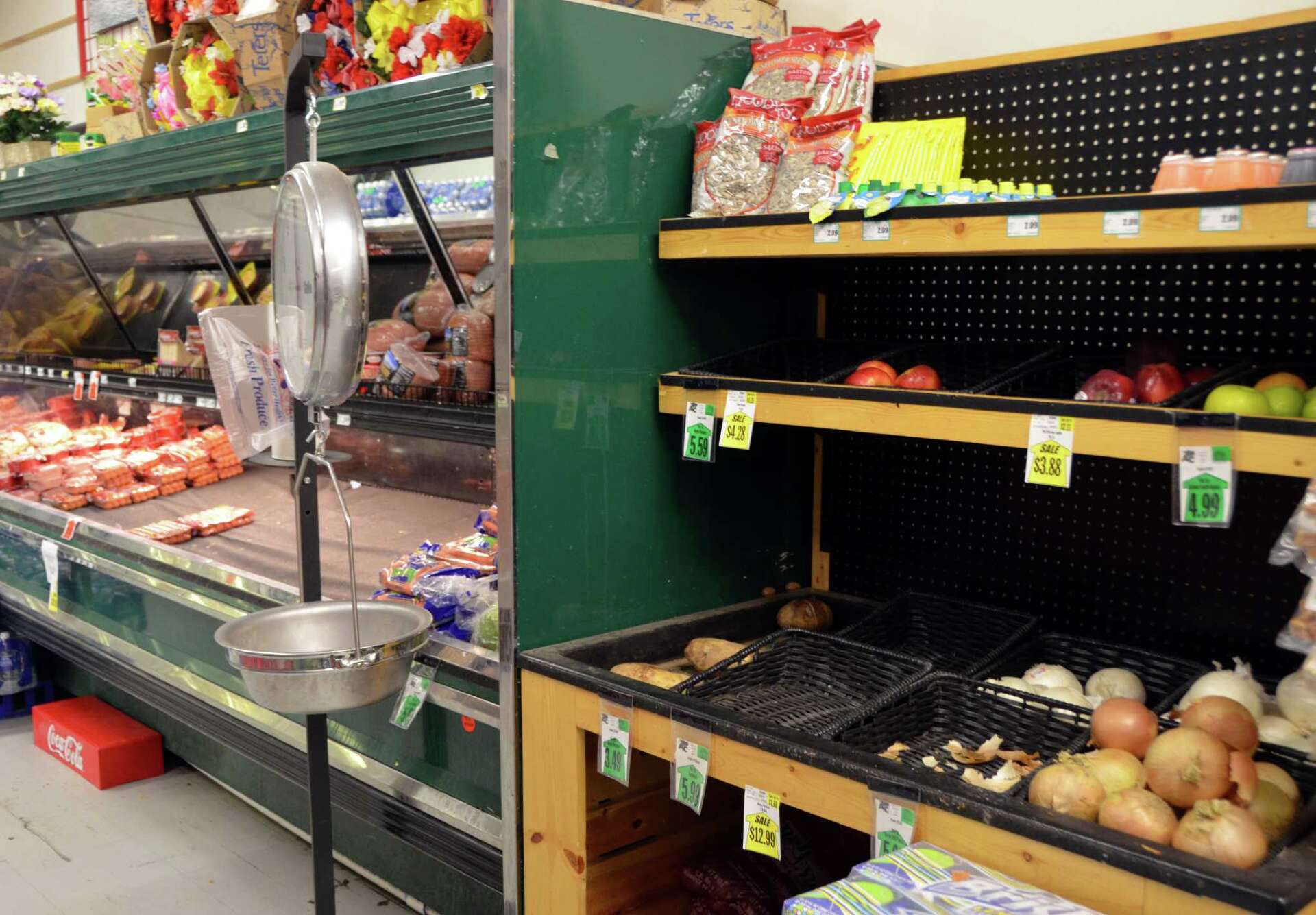 Oil and tradition try life together in far north Alaska