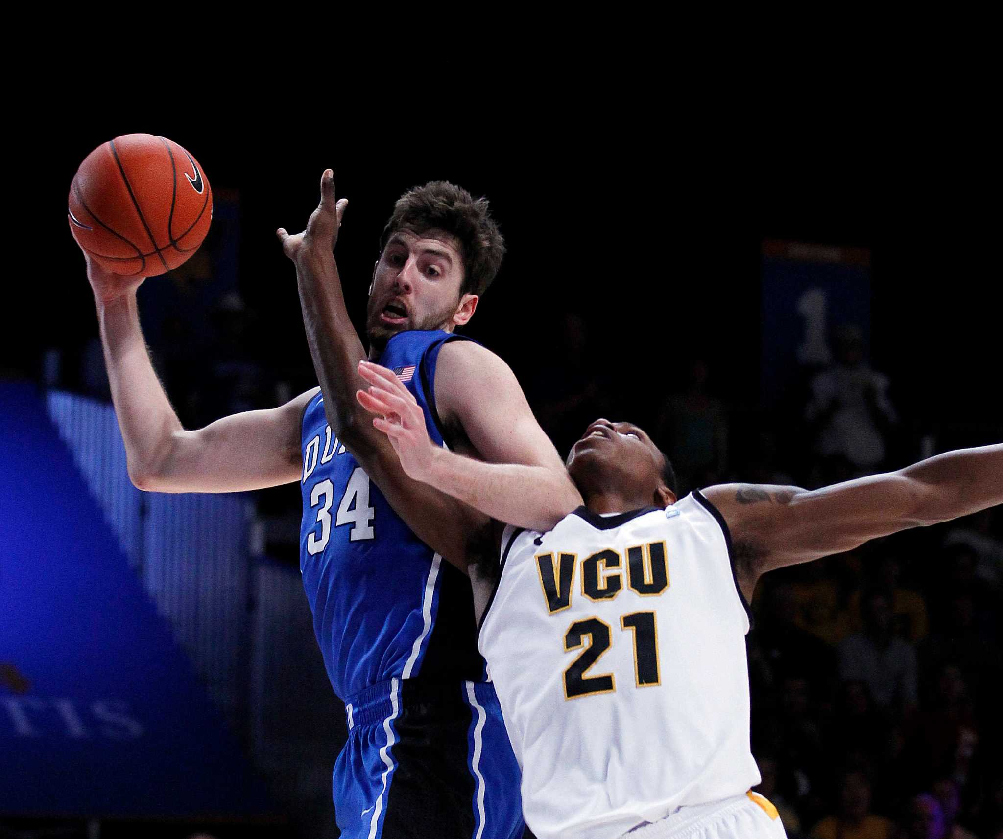 Big men guide Duke