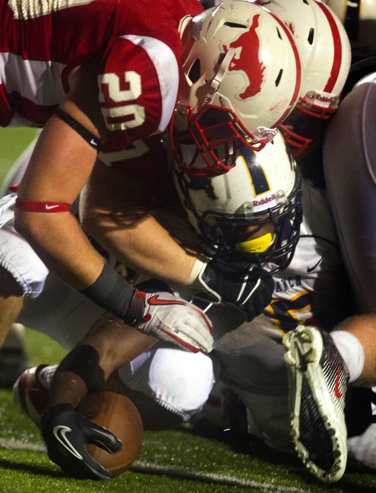 Marshall steps up in second half for playoff win over Texas City