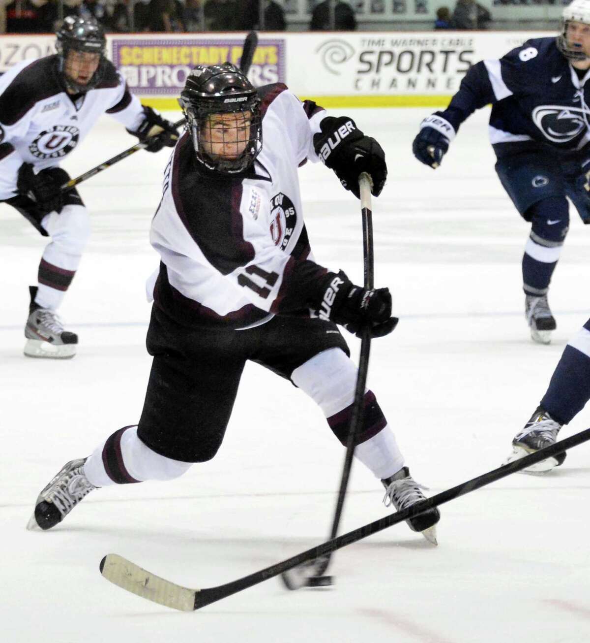 Goalie can't stymie Union