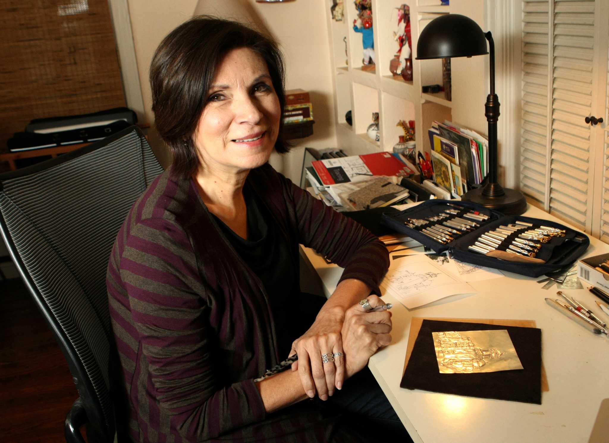 Artist honors spirit of Mexican folk art