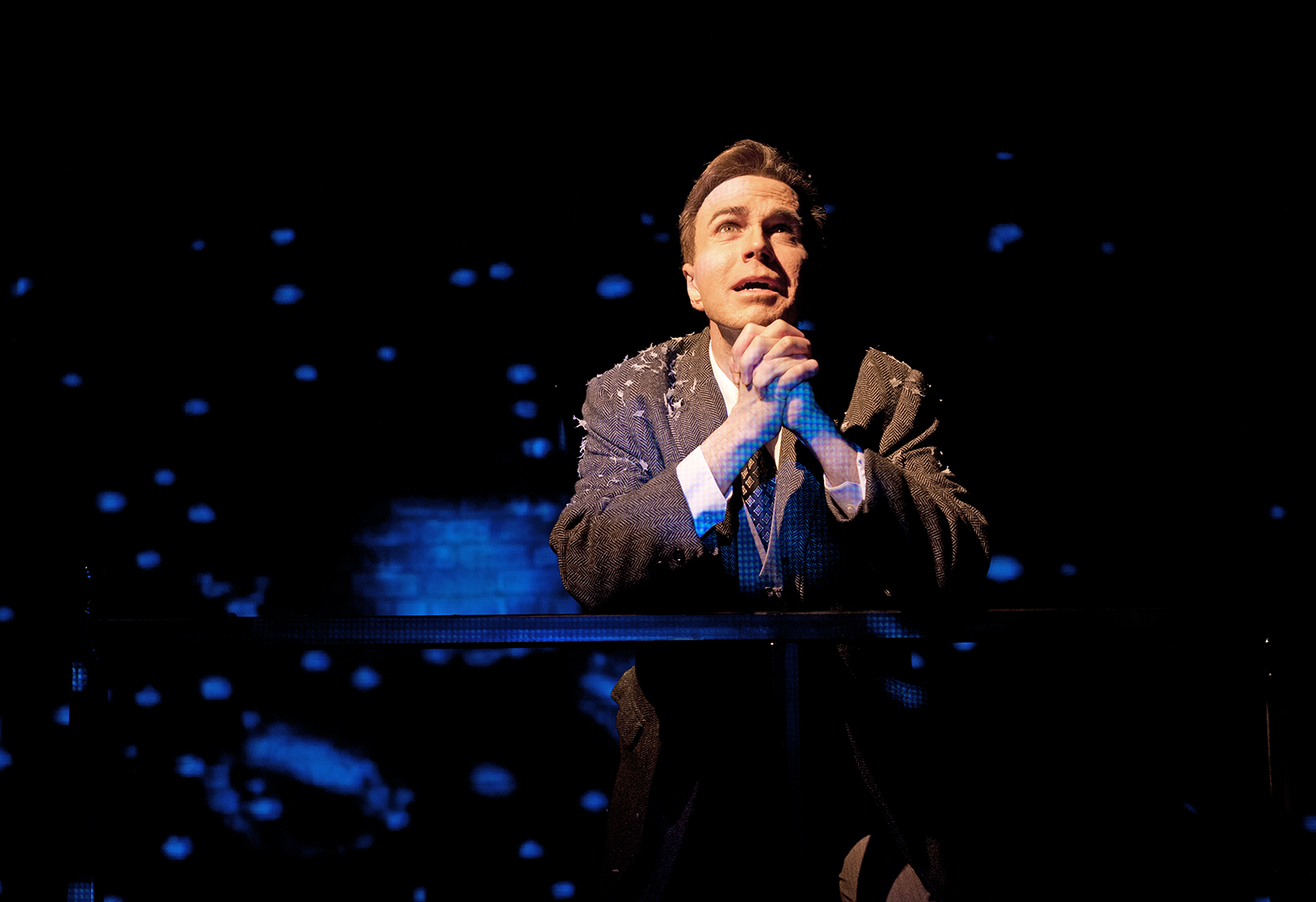 One-man 'Life' has wonderful moments