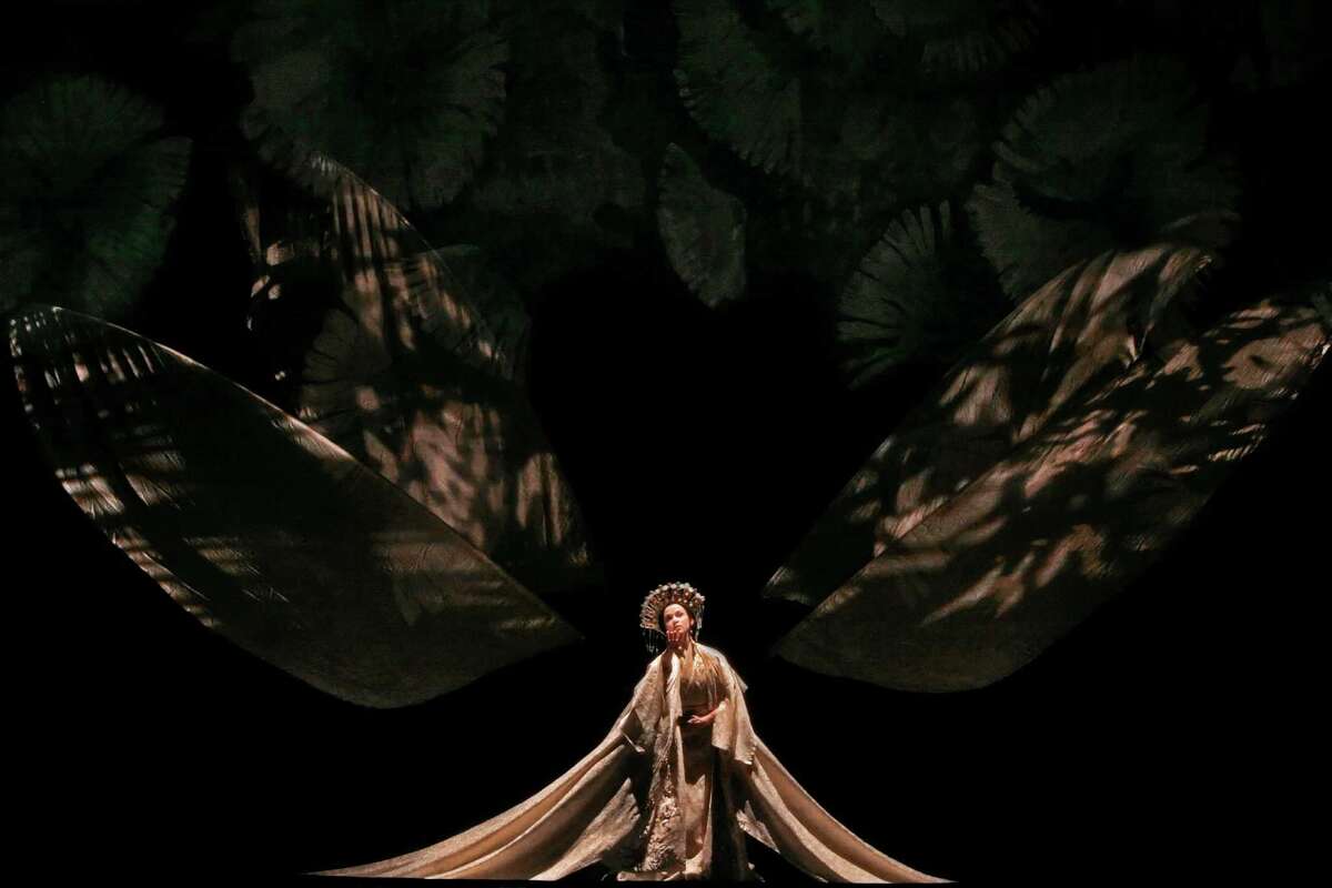 Ballerina Amy Fote says goodbye with 'Jubilee'