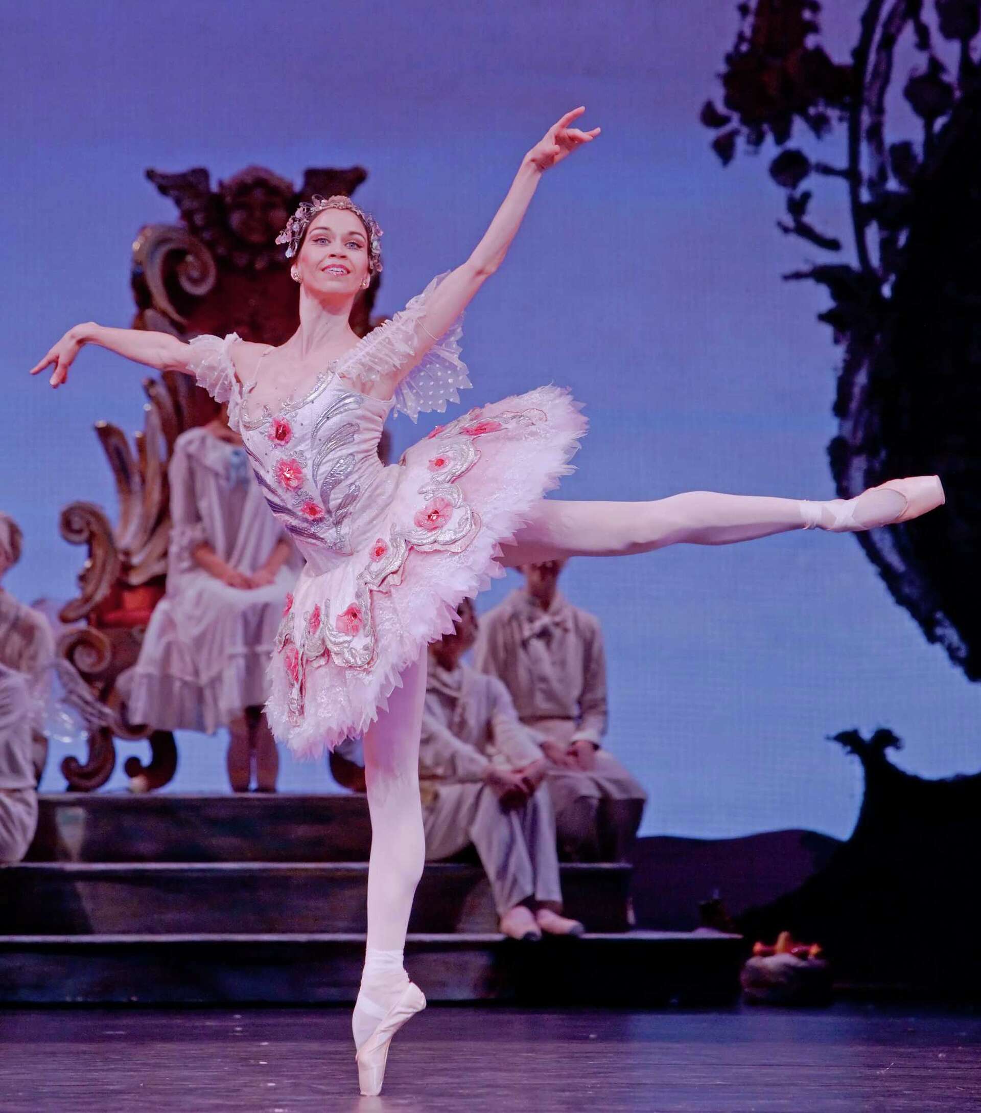 Ballerina Amy Fote says goodbye with 'Jubilee'
