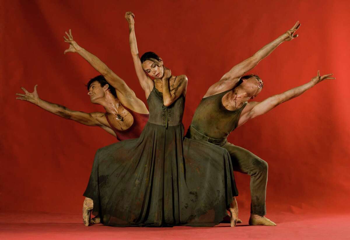 Ballerina Amy Fote says goodbye with 'Jubilee'