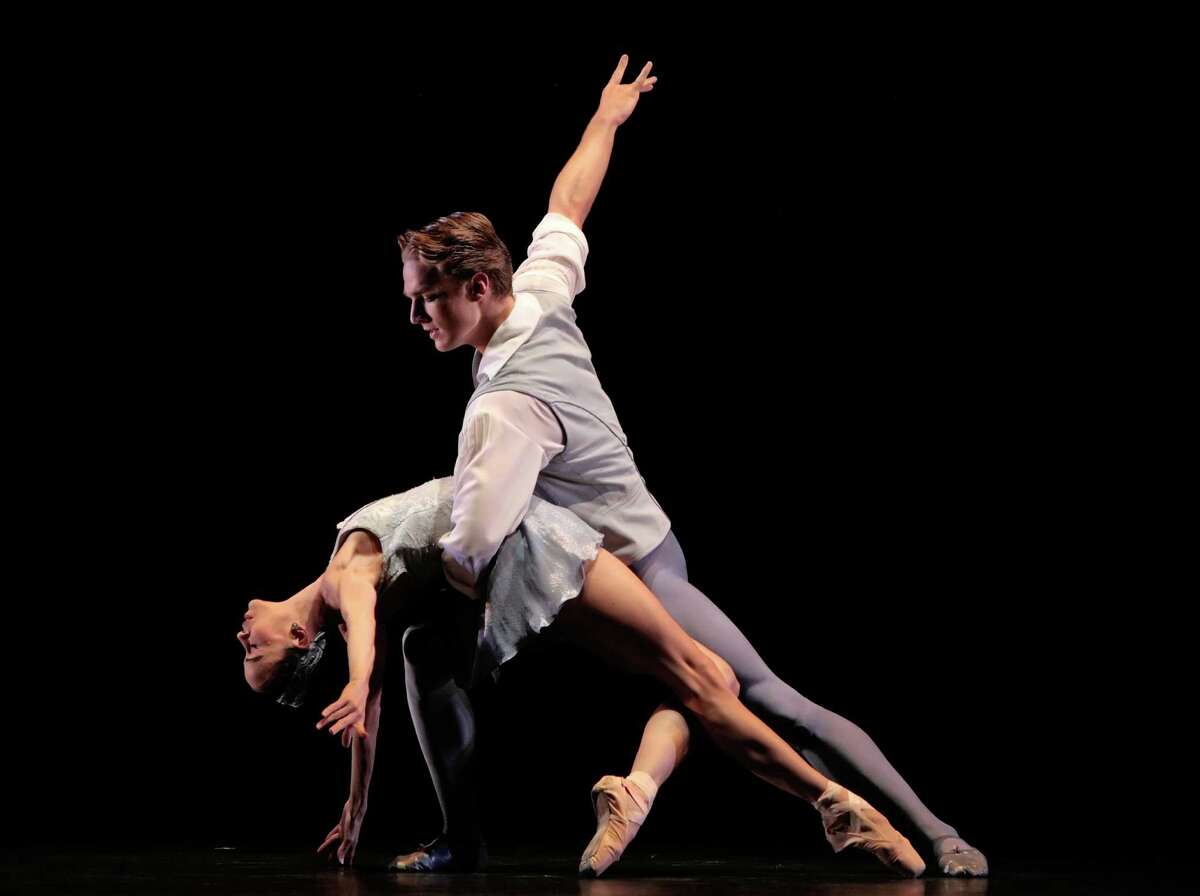 Ballerina Amy Fote says goodbye with 'Jubilee'