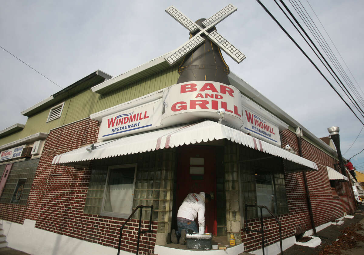 Stratford's Windmill Tavern to reopen before Christmas