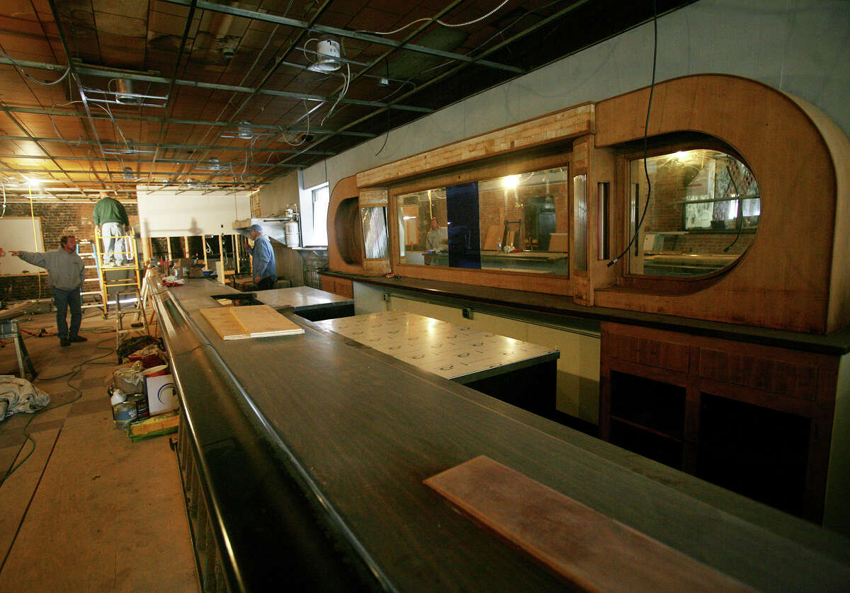 Stratford's Windmill Tavern to reopen before Christmas