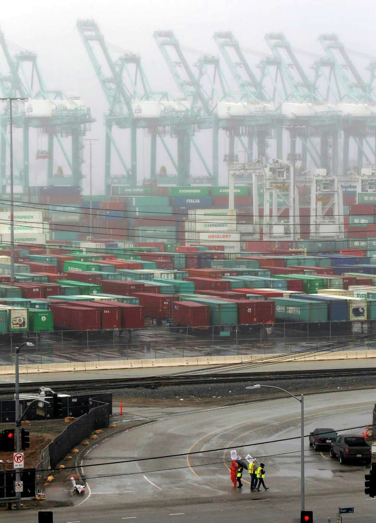 Strike disables California ports