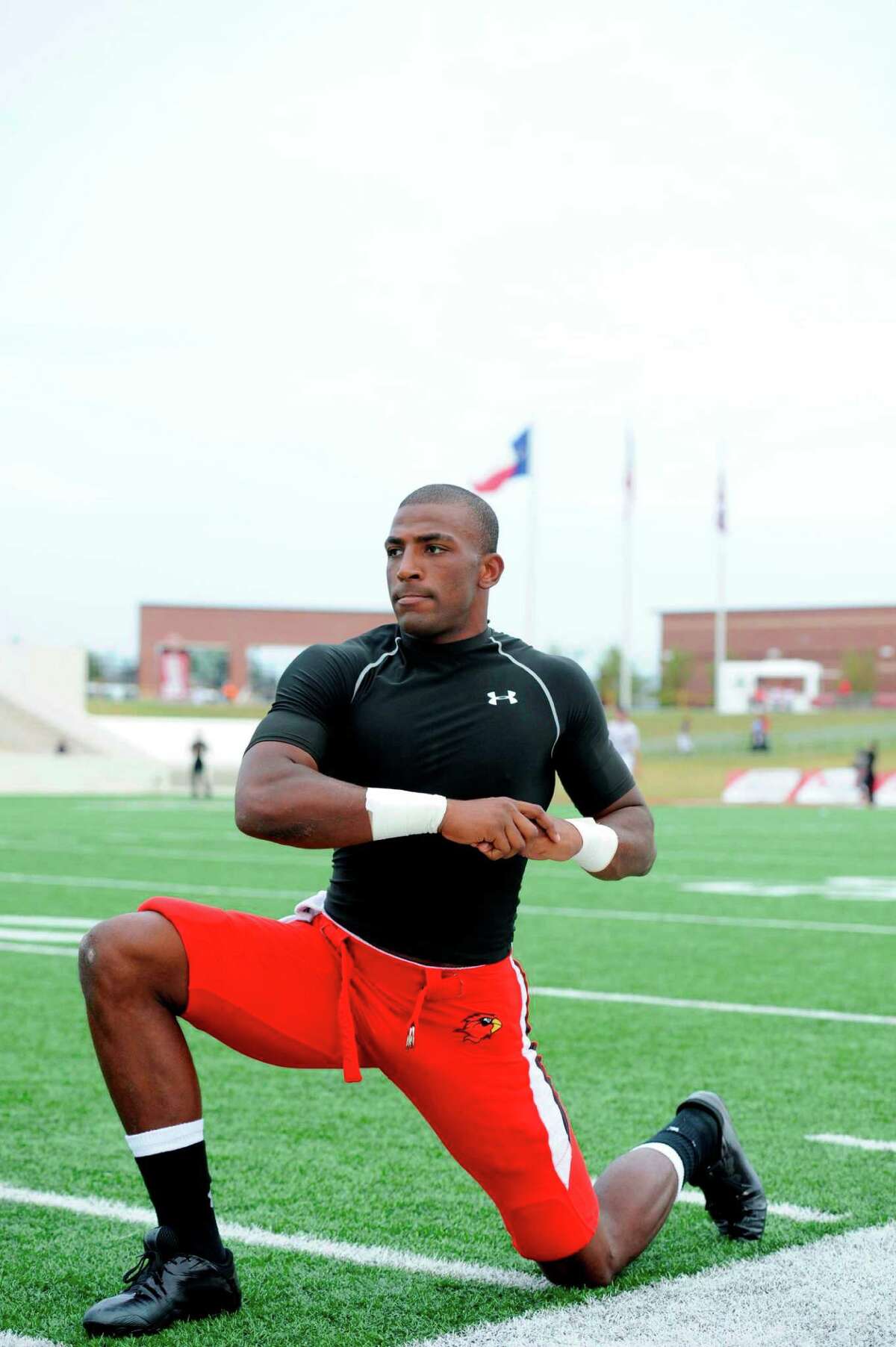 Former Lamar receiver J.J. Hayes signs with Arena team