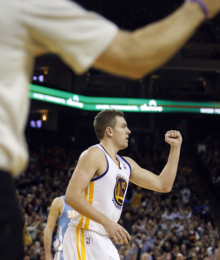 Lee making name for himself and Warriors