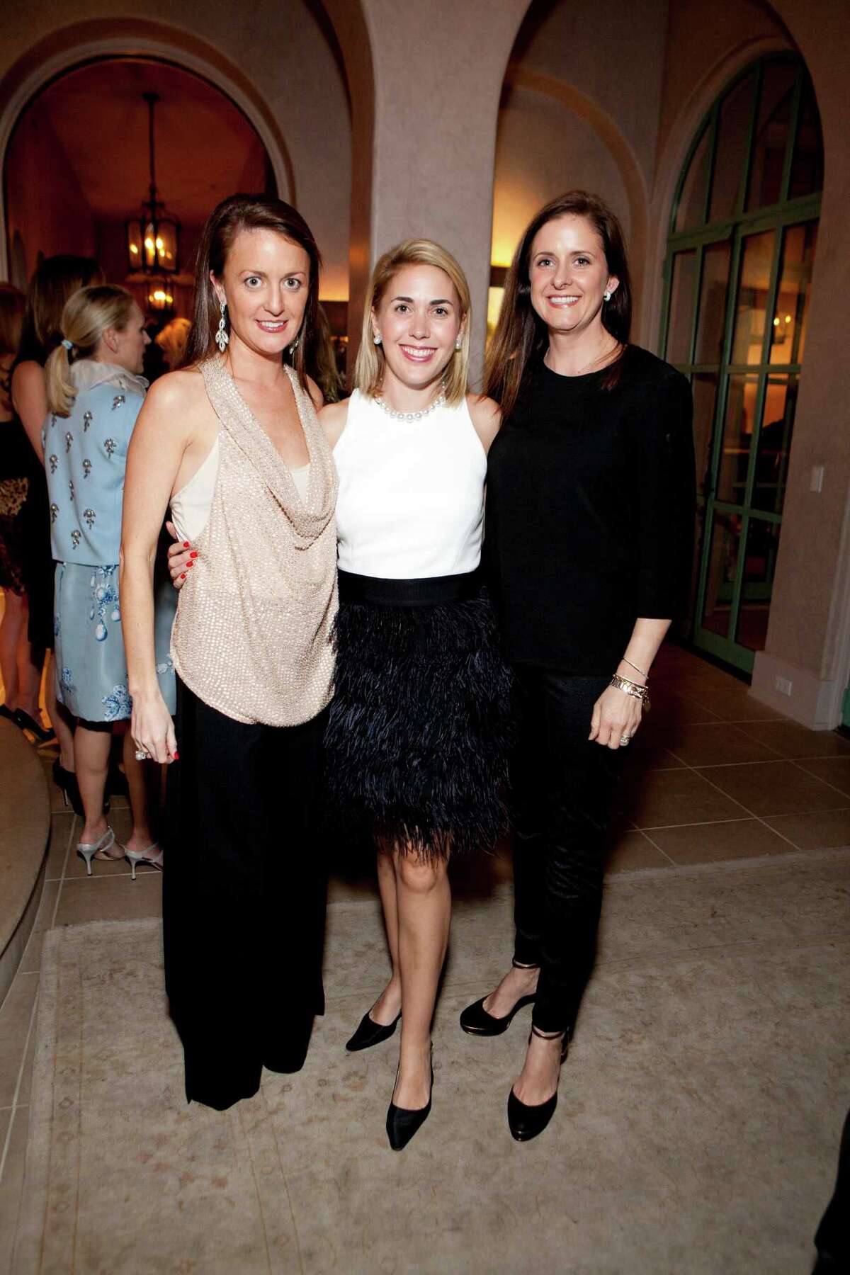 CAMH's "Another Great Night" fund raiser draws fashionable femmes