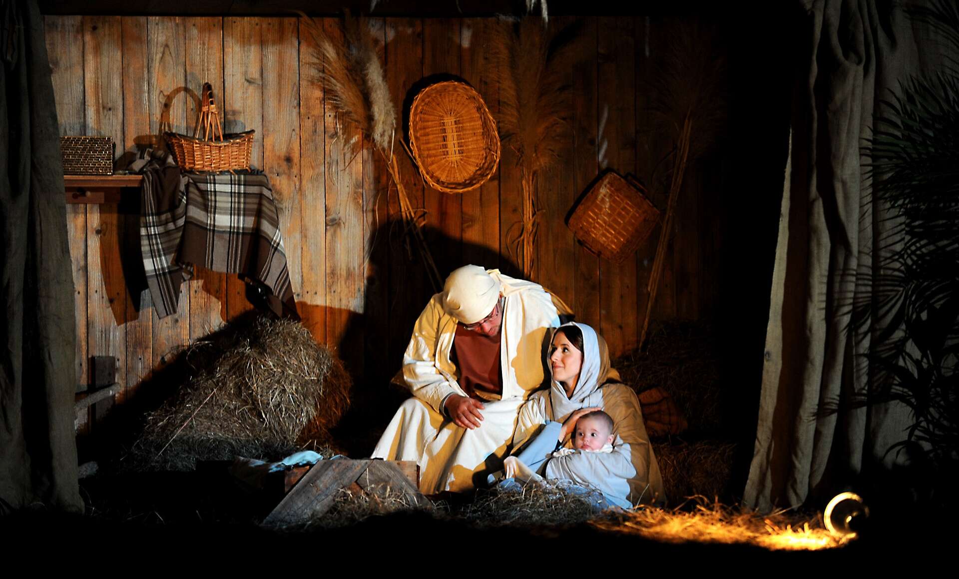 Where can I see a live nativity in SE Texas?