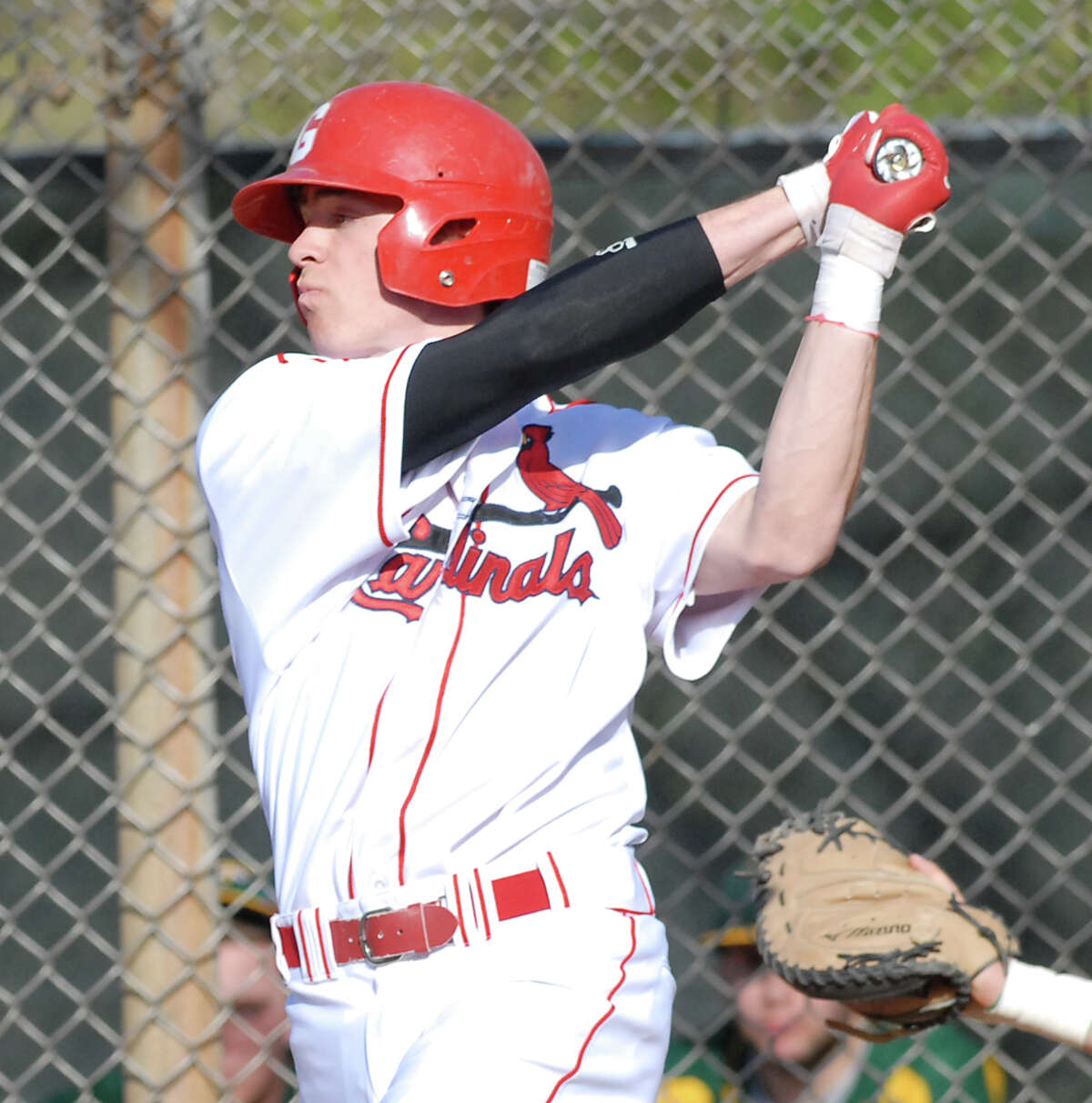 Olmstead chooses UConn and baseball over football