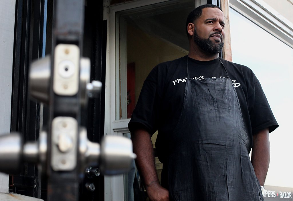 Arrest totals down sharply in Oakland