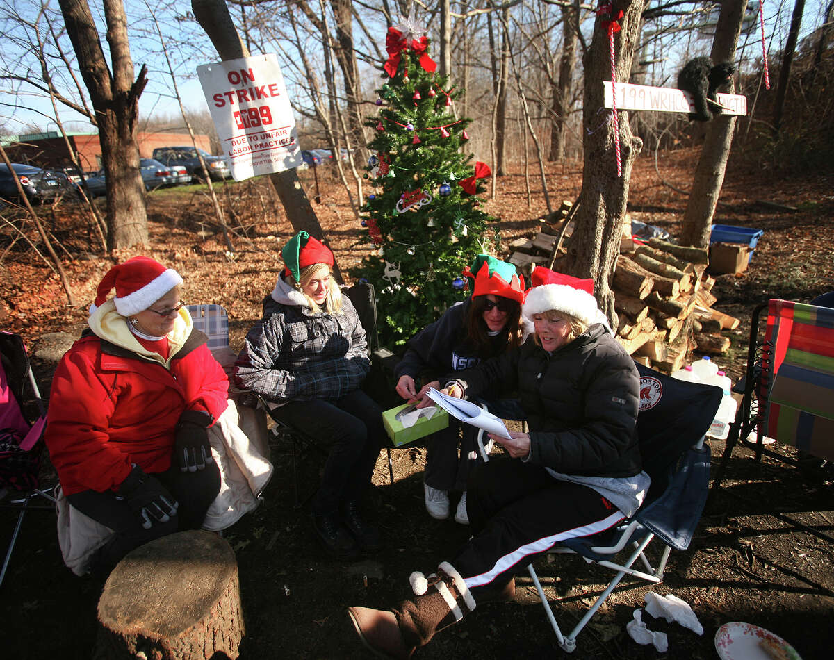 Another Christmas season picketing in Milford