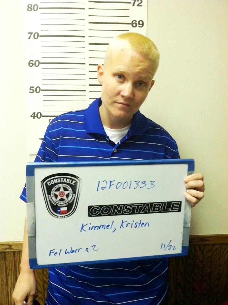 Porter woman accused of trying to expose undercover officers