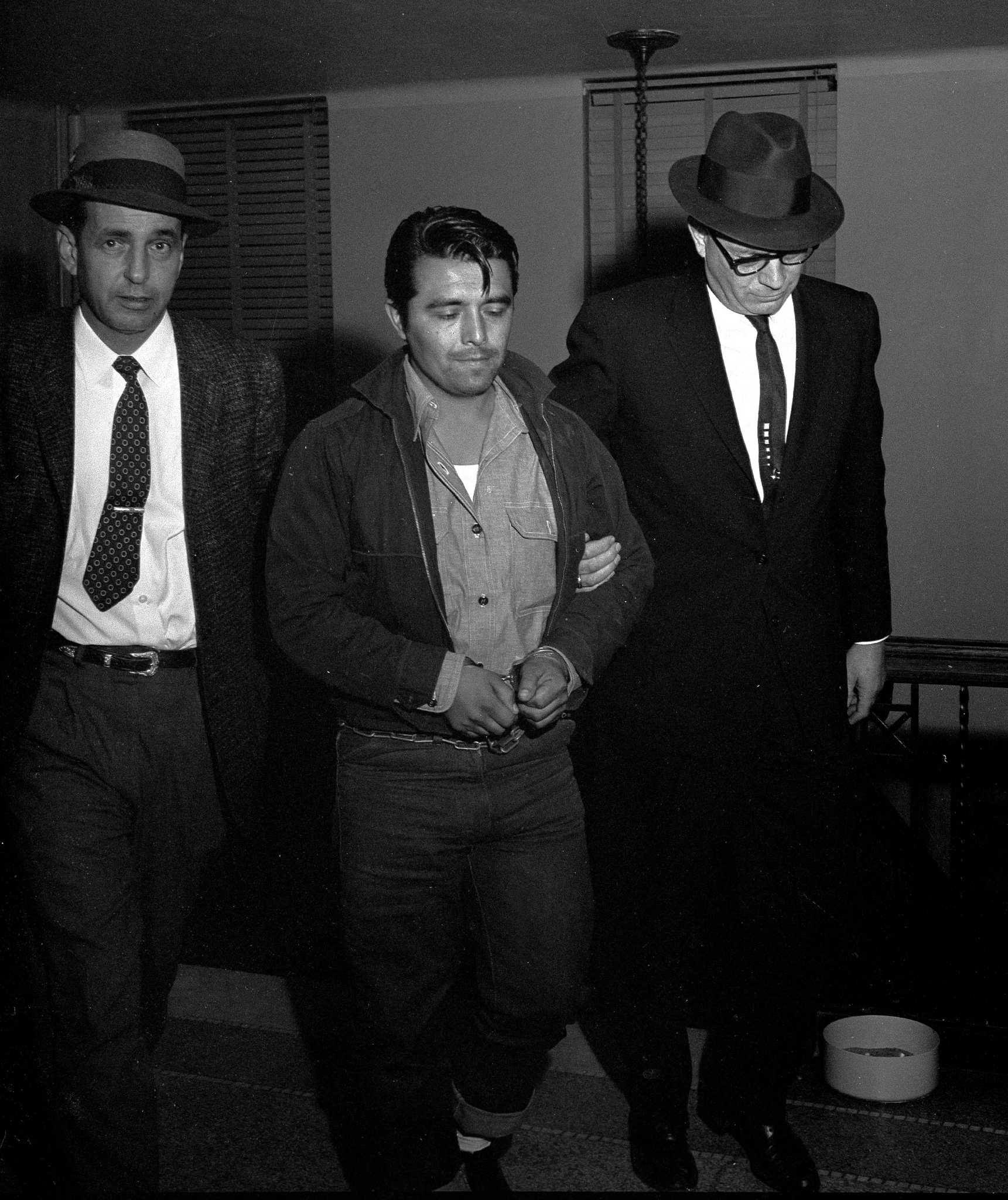 Exhumation of 'In Cold Blood' killers sought