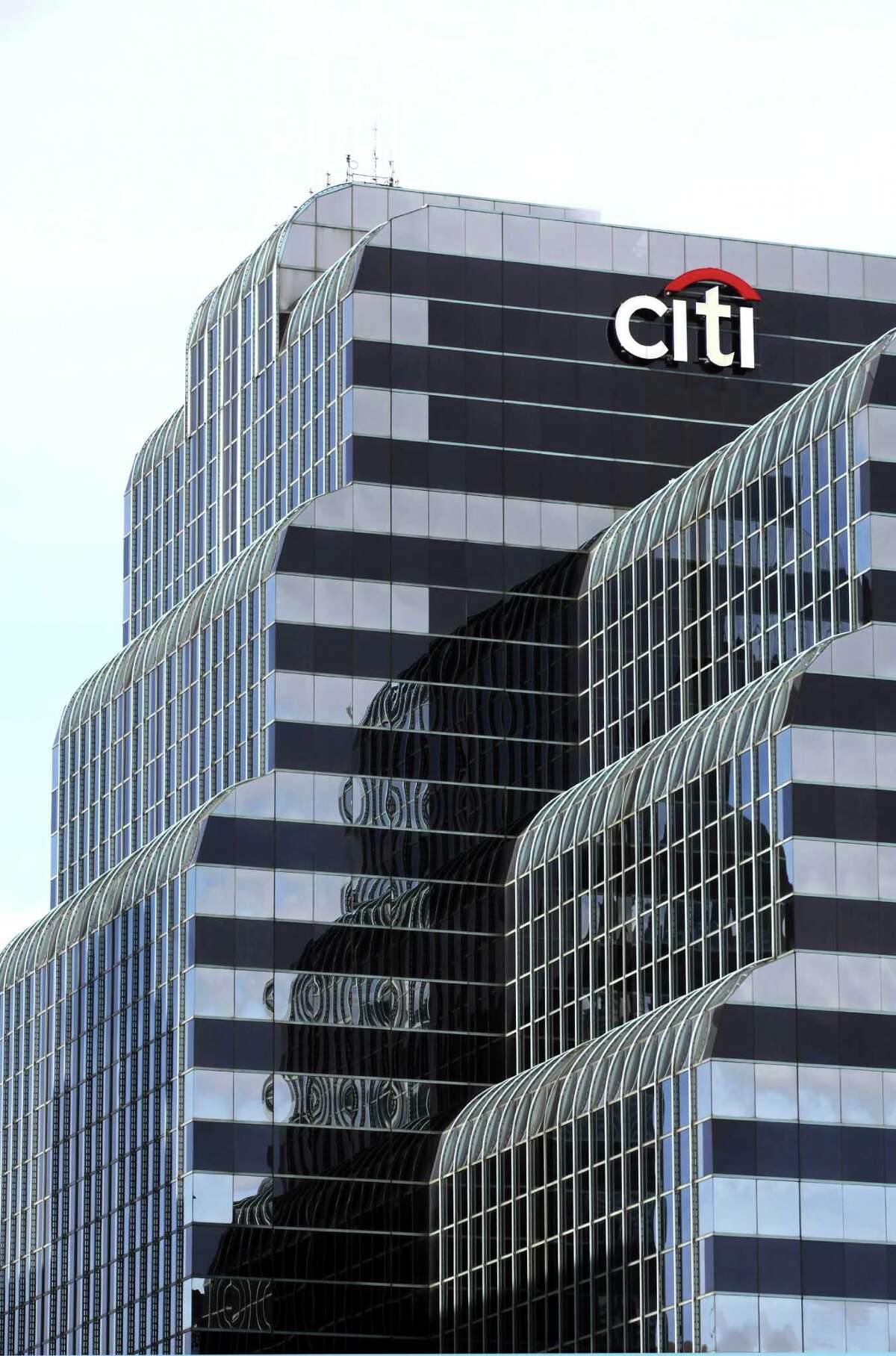 Citi plans big job cuts