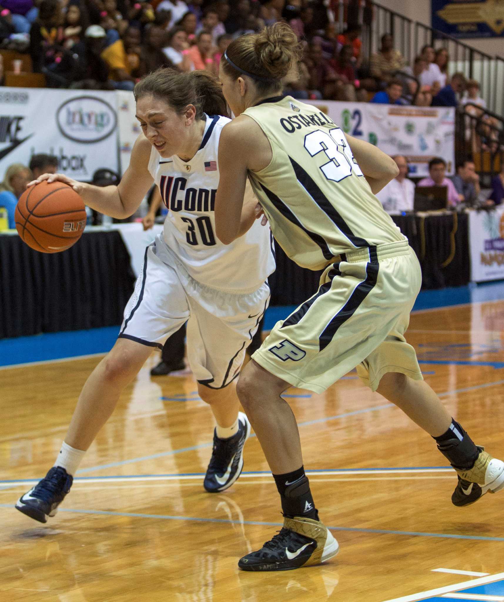 UConn's Stewart progressing nicely, with a few bumps in the road
