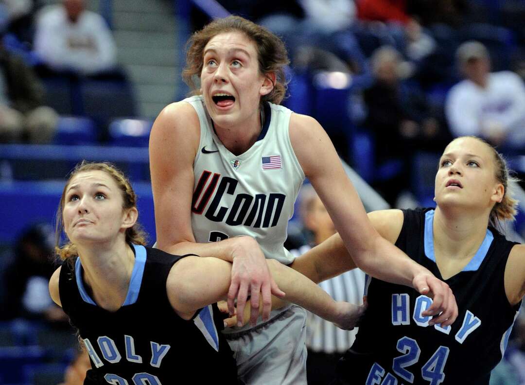 UConn's Stewart progressing nicely, with a few bumps in the road