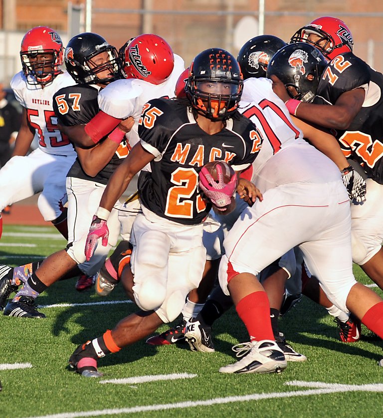 Mack can be Oakland's first bowl team