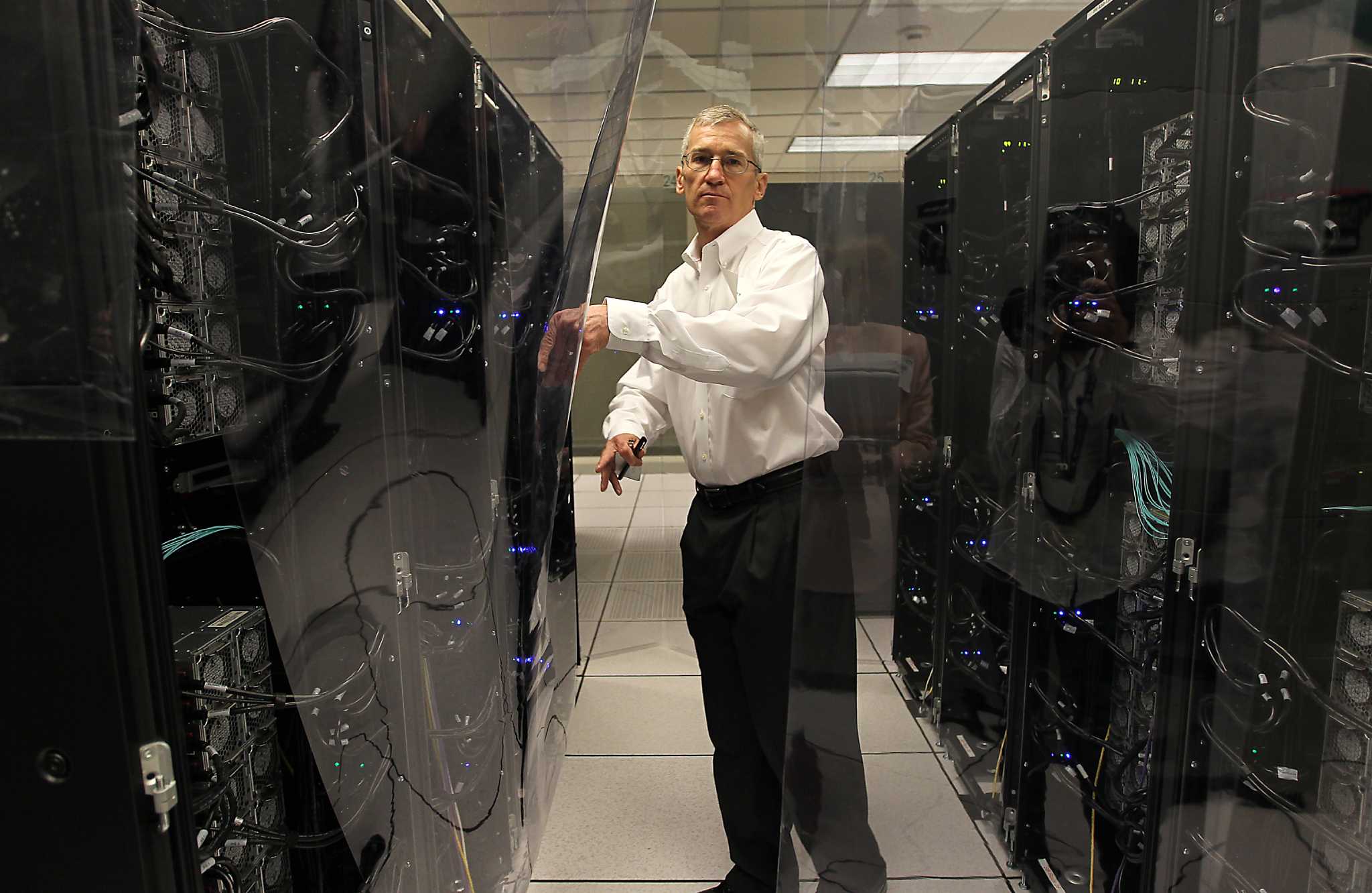 Bulked-up computers bring new brawn to BP's oil search