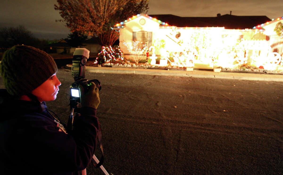 Windcrest residents prepare for 55th annual Light-Up