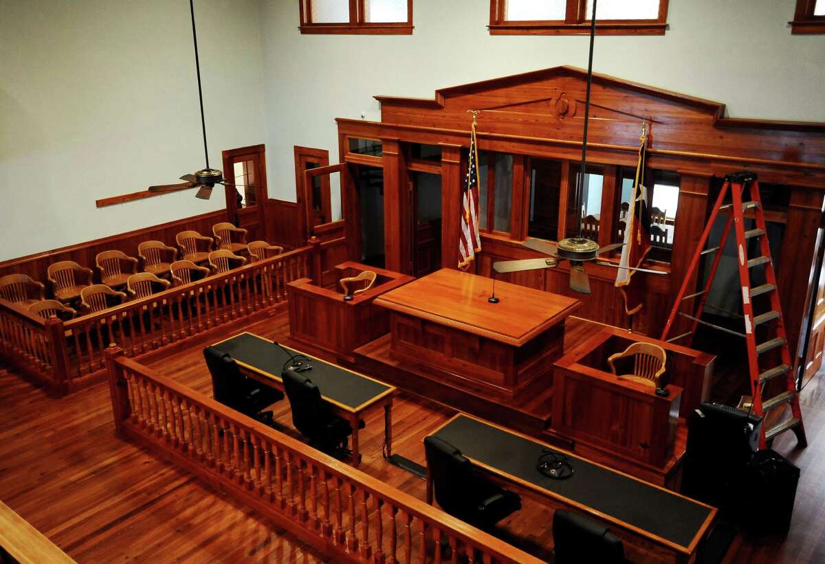 Restored Newton County Courthouse debuts after 2000 fire