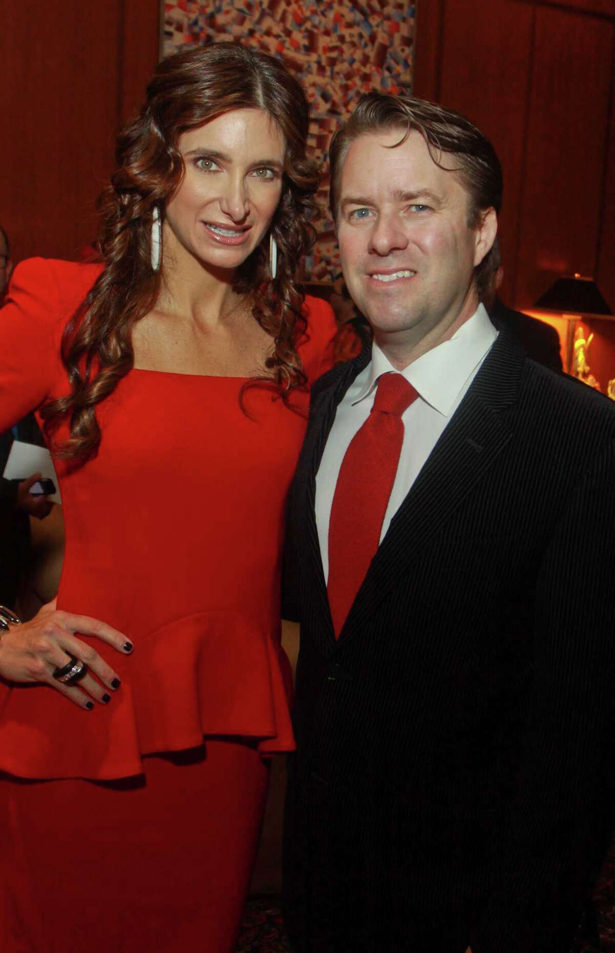 Schmooze was a bright holiday night