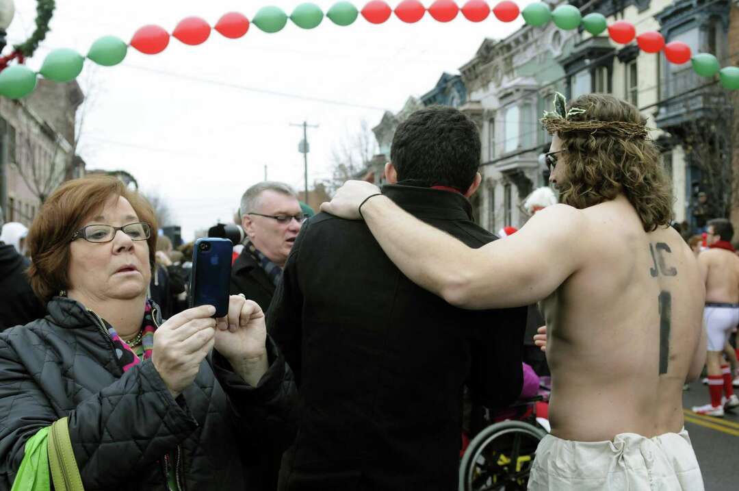 Photos: Santa Speedo Sprint