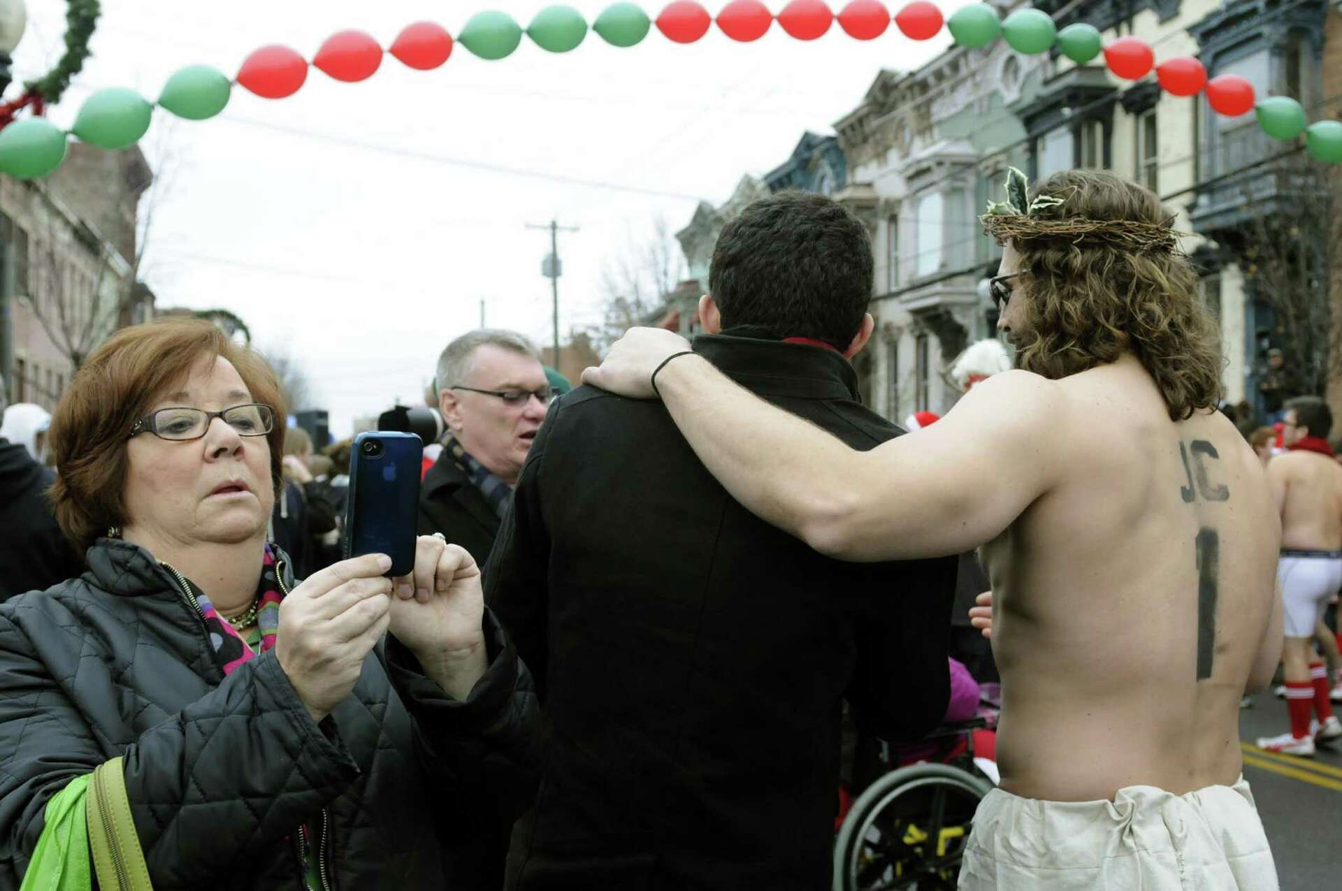 Photos: Santa Speedo Sprint