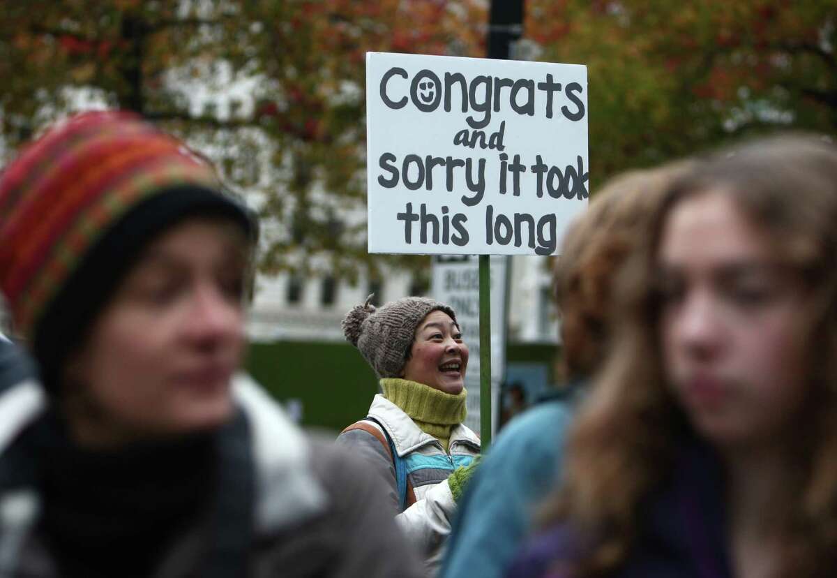 Seattle City Hall becomes state's same-sex marriage capital