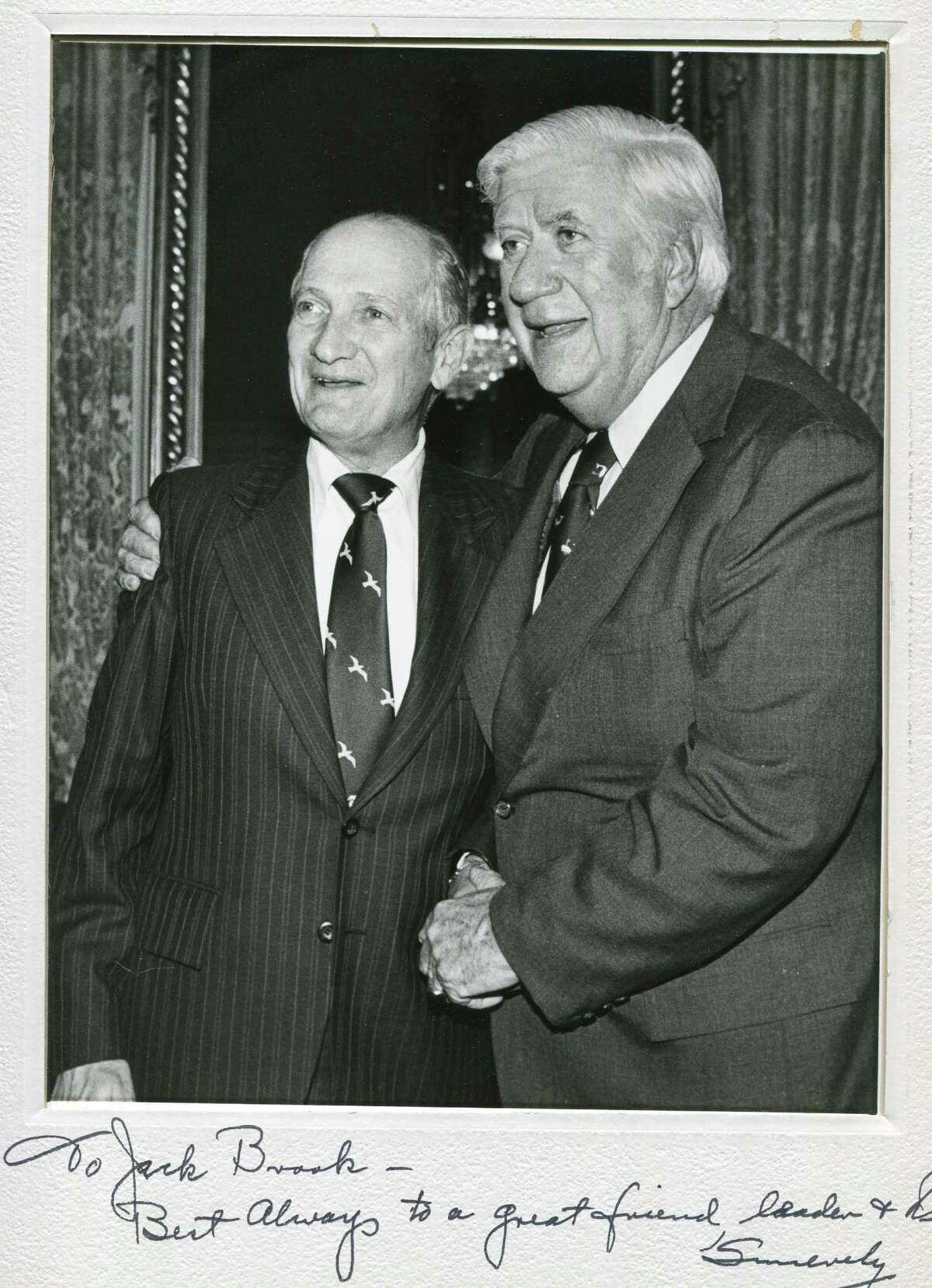 Memorial service set for Charlotte Brooks, wife of former congressman