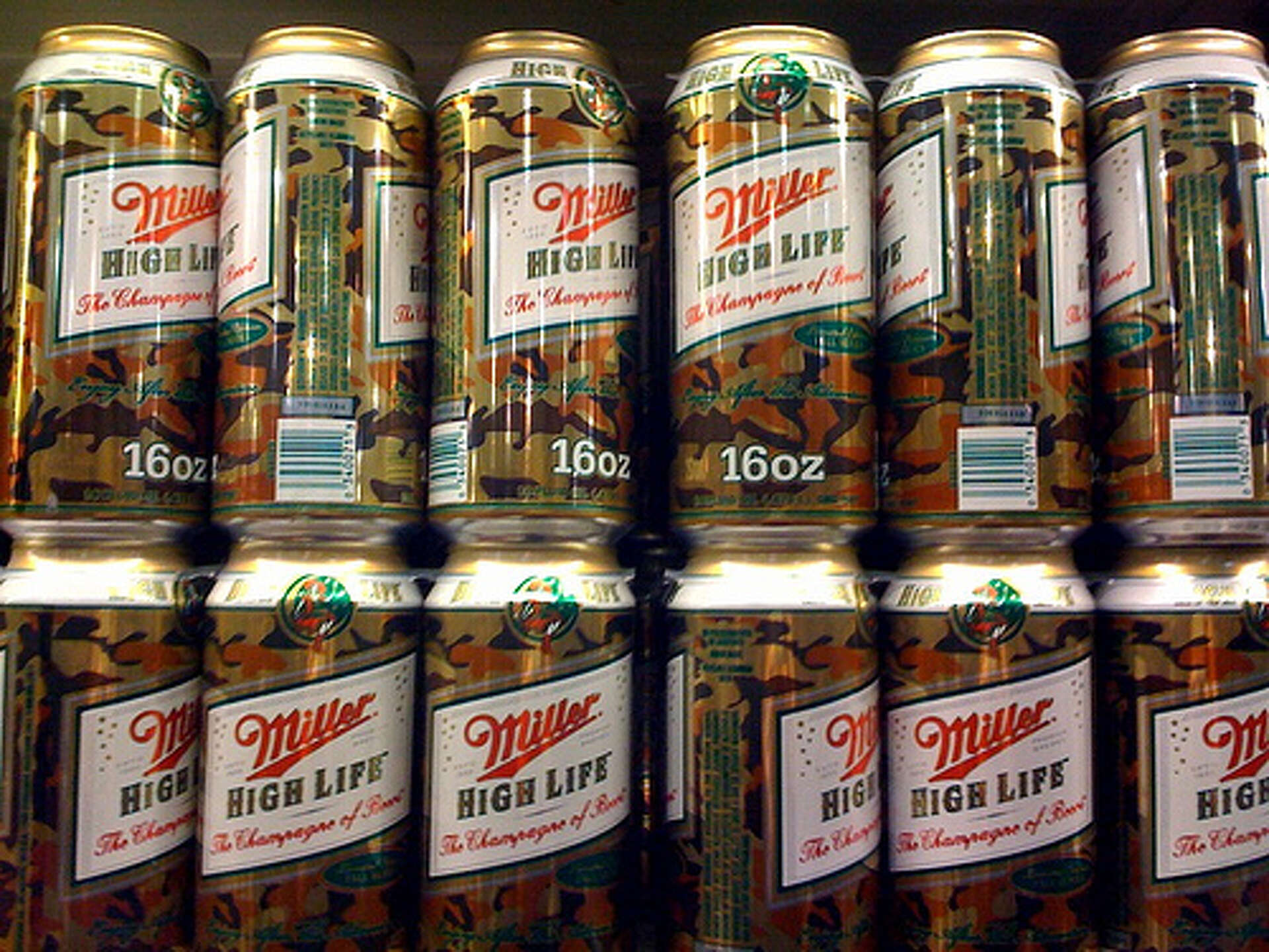 Drinking Dr Pepper and smoking cigars: Centenarians share their secrets ...