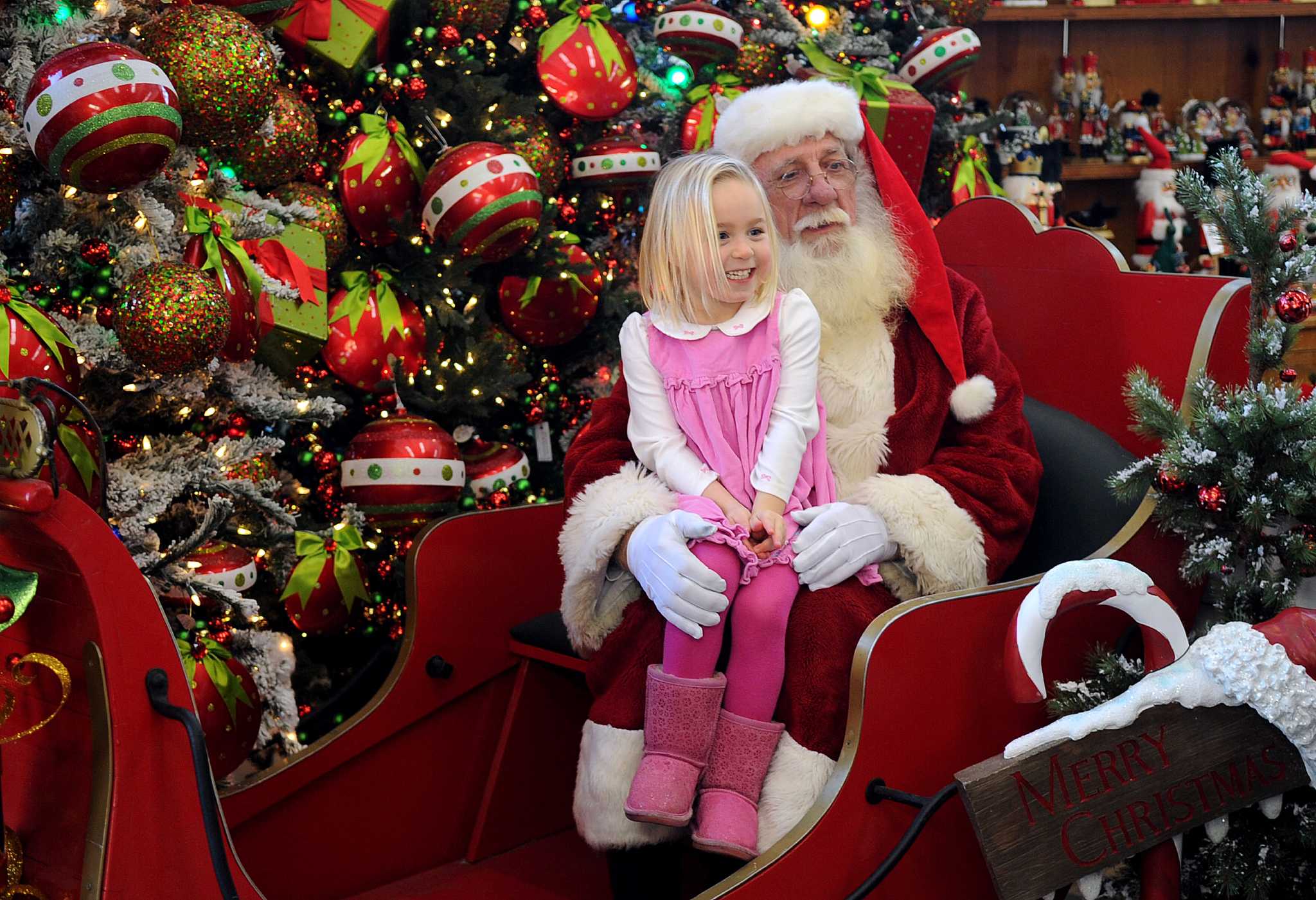 Santa Claus is coming to Connecticut