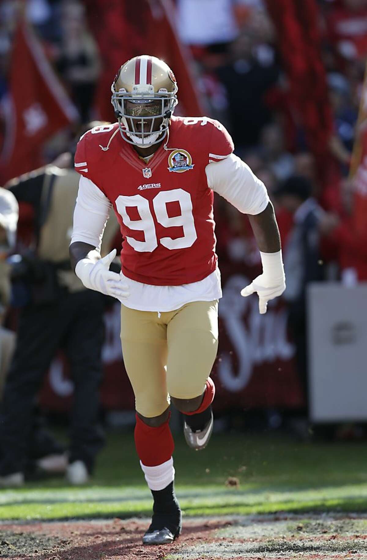 49ers' Aldon Smith faces college foe