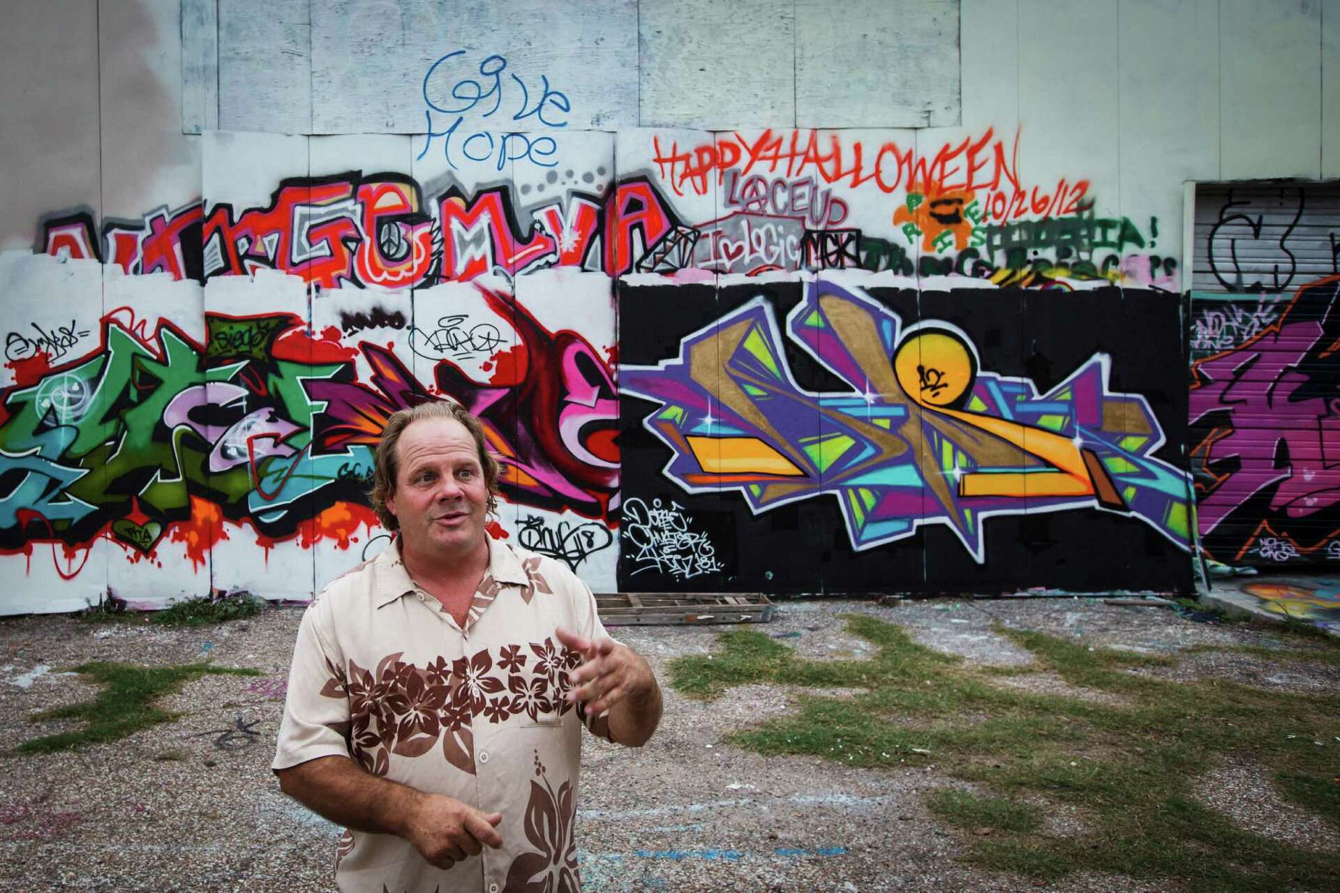 R.I.P., Johnathan Estes, ruler of Houston's largest graffiti showcase