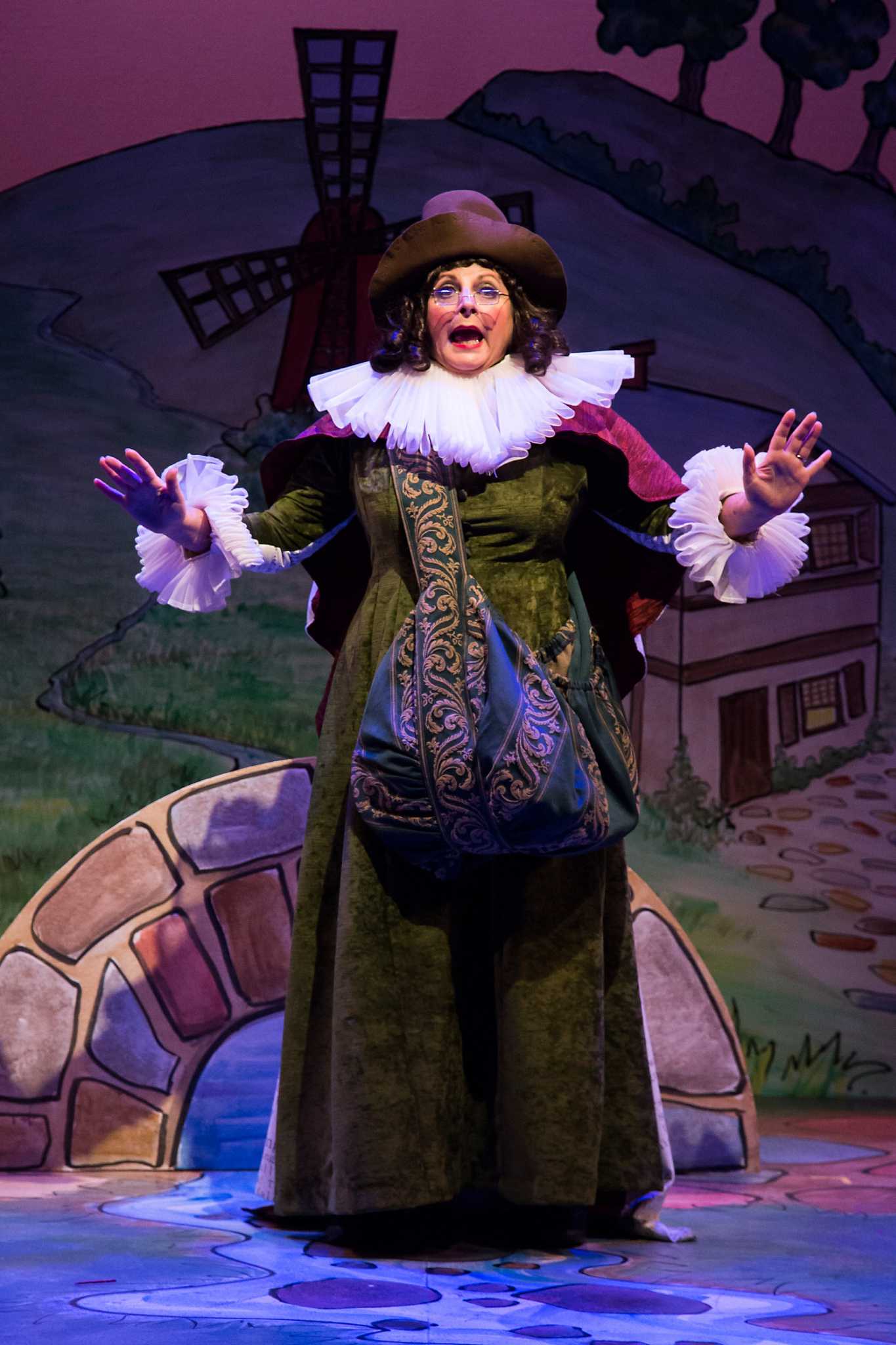 'Mother Goose' fairy tale gets fresh panto treatment