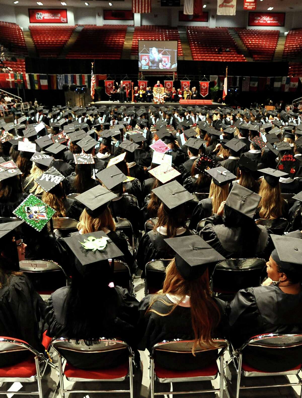 Top students win Lamar's Plummer Awards