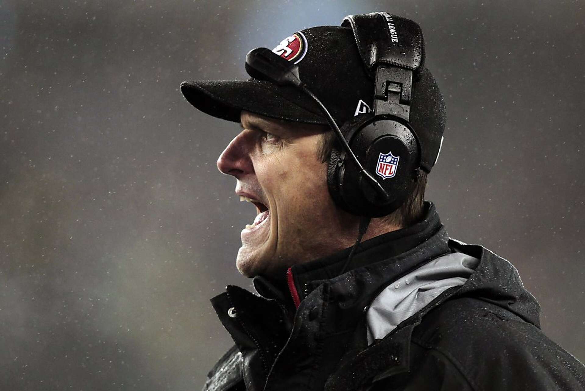 49ers survive a wild one, win 41-34