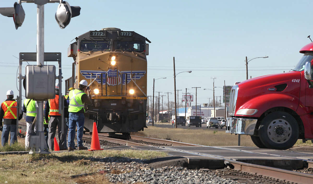 Union Pacific to work on system at site of fatal Midland crash