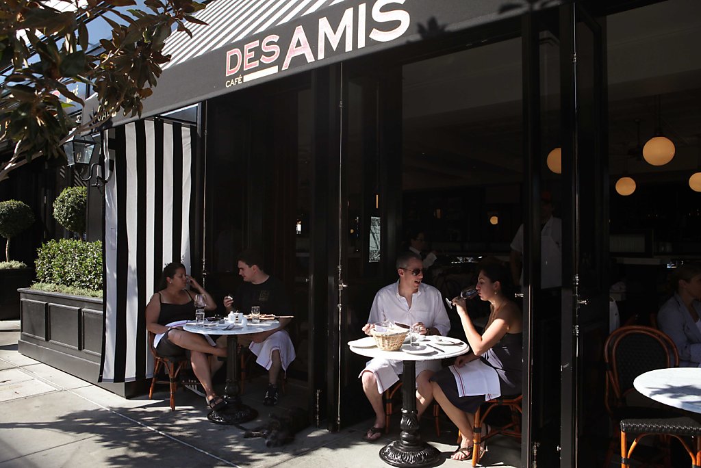 Cafe Des Amis' food is much improved