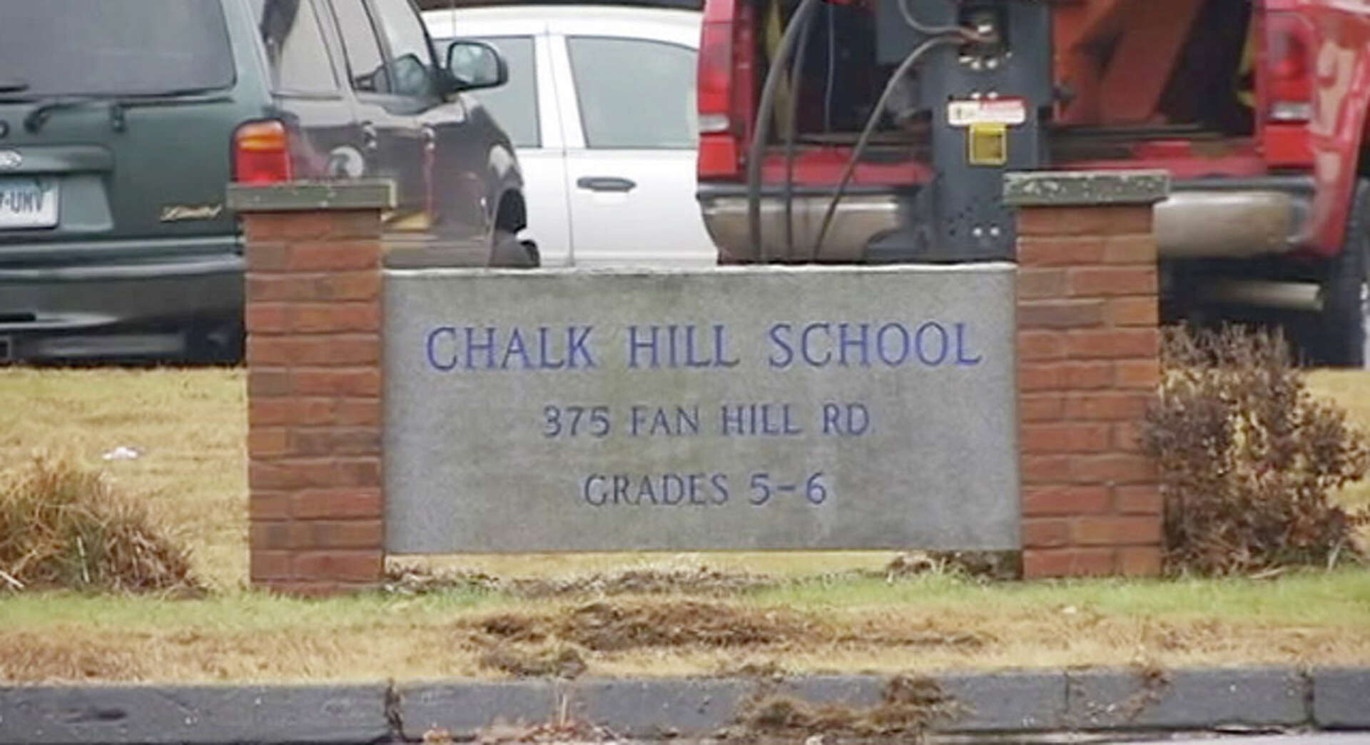 Robinson: Sandy Hook students, staff likely to return to Monroe